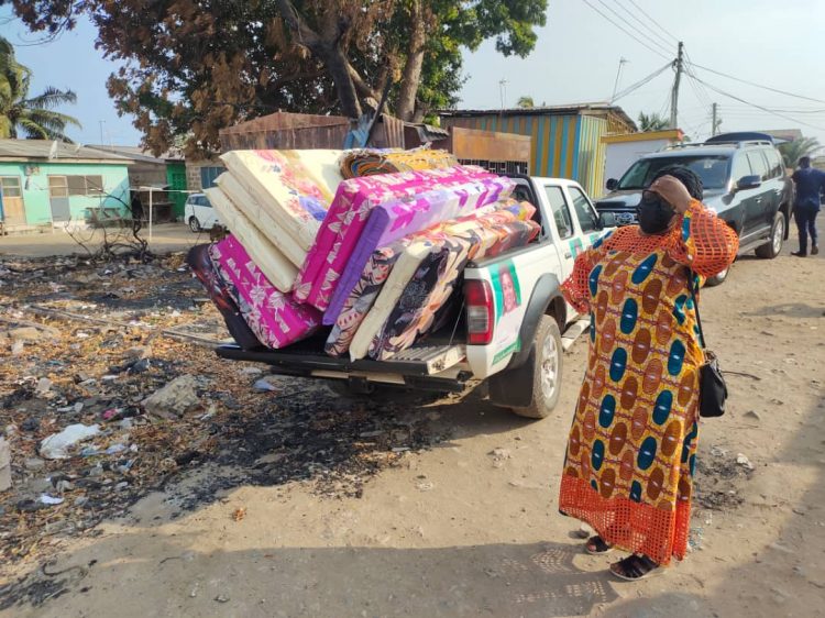 Krowor MP supports Nungua fire victims with cash, relief items