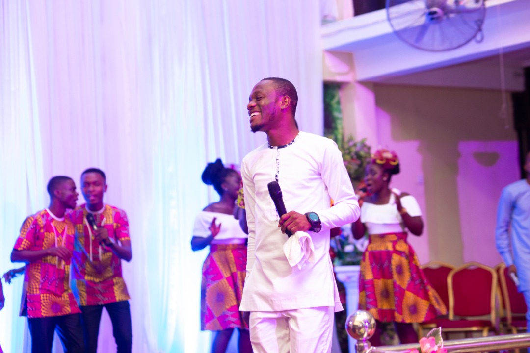 Elder Mireku to perform at gospel concert, Living Sacrifice 2021 on ...