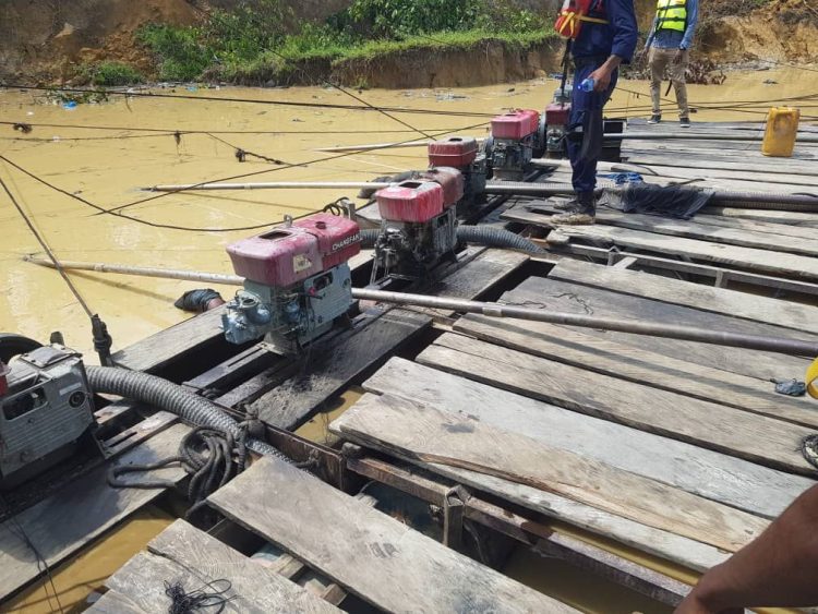 Illegal miners still polluting Ankobra River despite action by Nzema ...