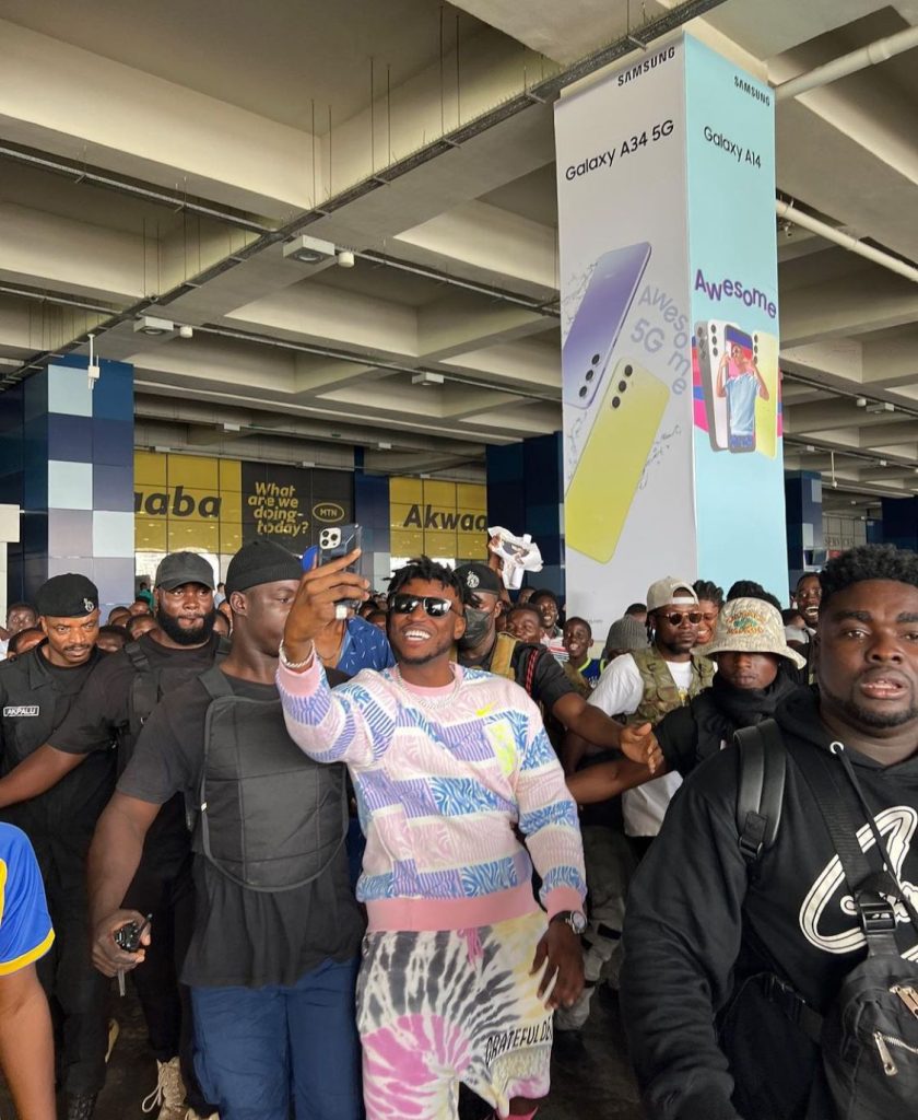 Gambo's triumphant return: Hundreds of fans greet rapper with raucous ...