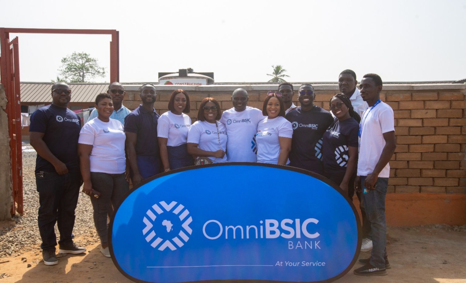 OmniBSIC Bank staff show love to flood victims at Aveyime-Battor ...