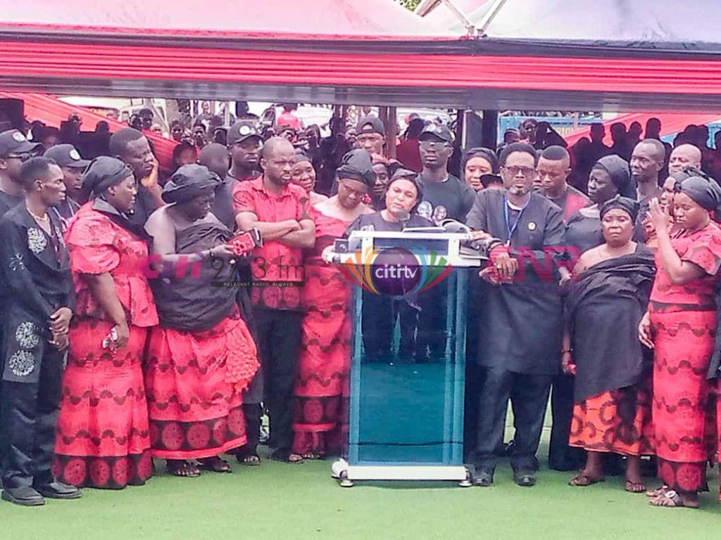 Late John Kumah laid to rest in solemn burial service [Photos]