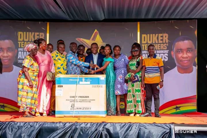 Mireku Duker awards outstanding teachers, health workers in Tarkwa Nsuaem