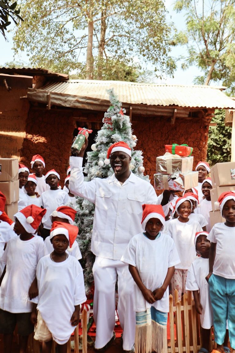 The Mitch Brothers bring Domenase its first Christmas through Smile4mation